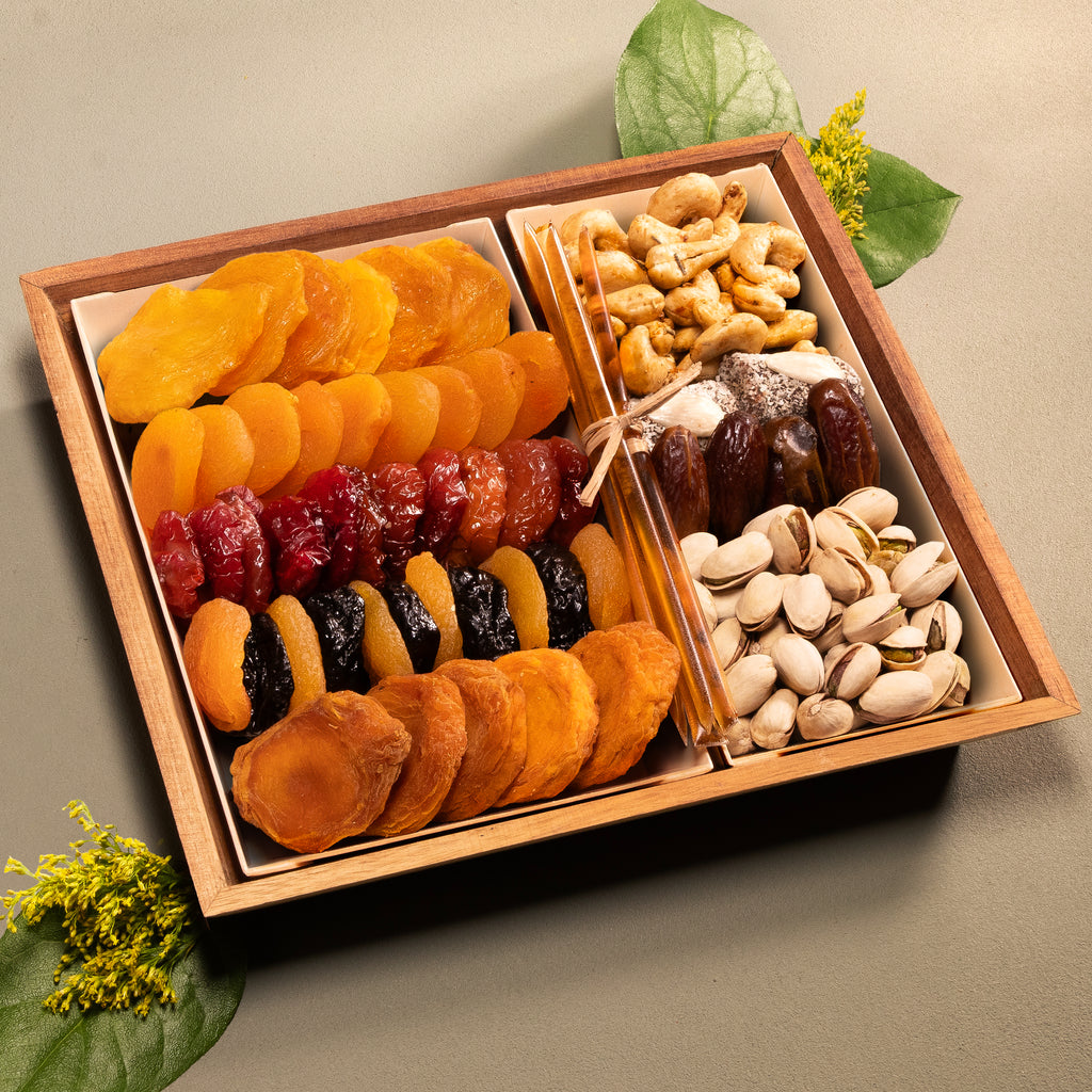Pantry Reserve Demi Dried Fruit & Nut Tray – Manhattan Fruitier
