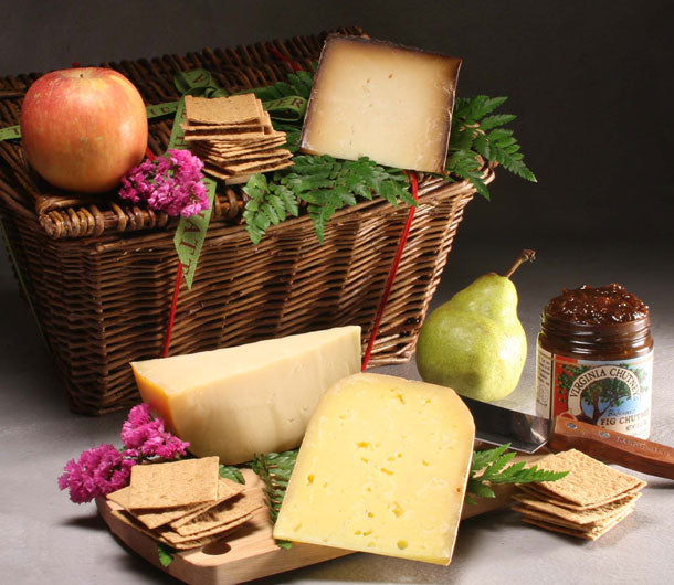 Cheesemonger's Petite Hamper – Manhattan Fruitier
