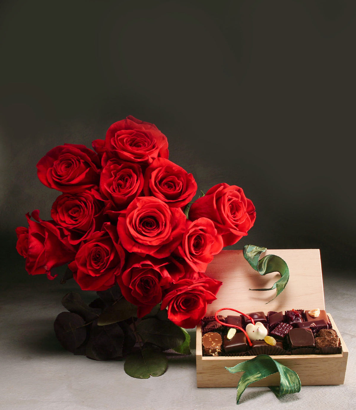 Unique Fruit and Gourmet Food Gift Baskets – Manhattan Fruitier