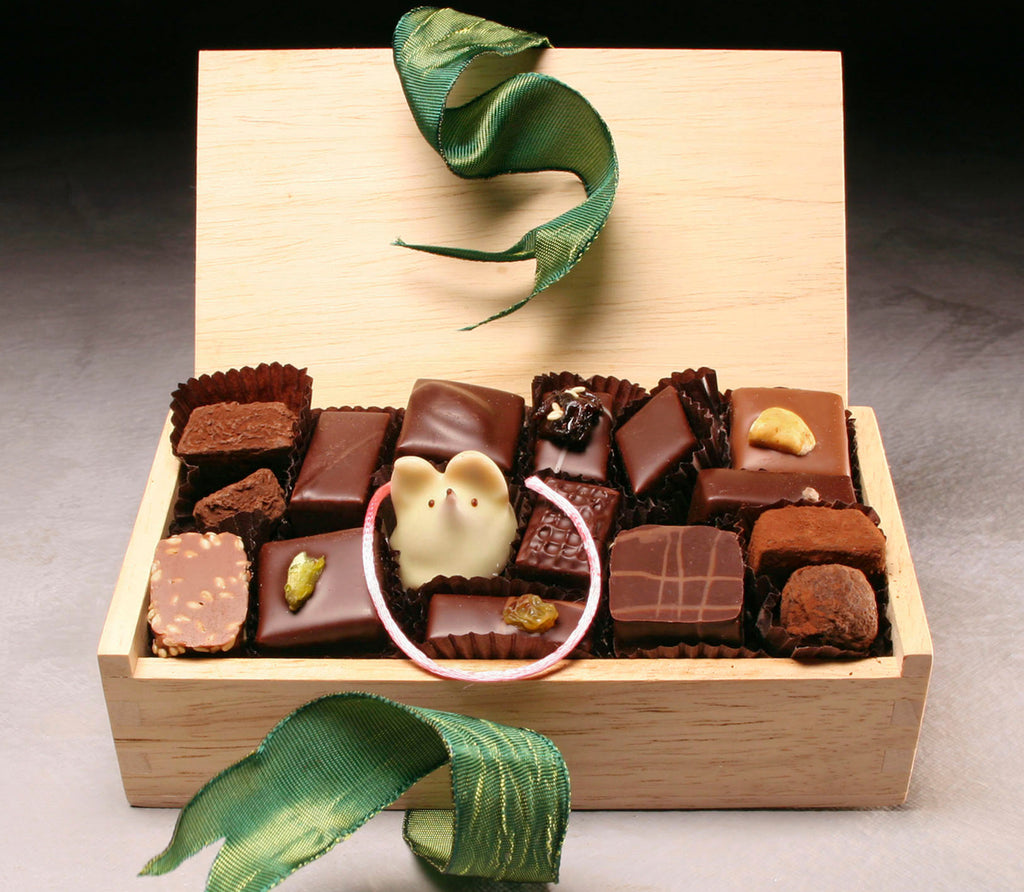 L.A. Burdick Handmade Chocolates - 16 pc. Wooden Box – Manhattan Fruitier